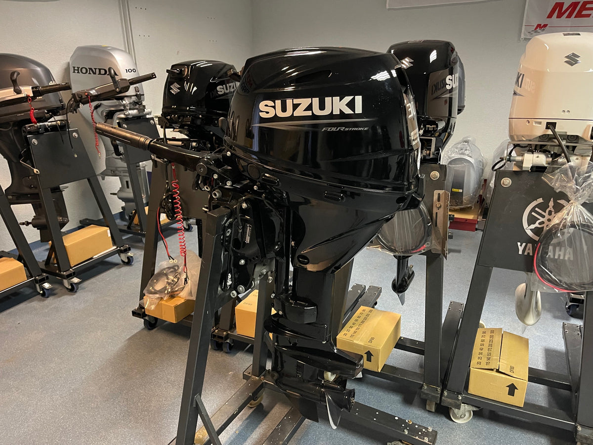 Suzuki 30 HP long tail DF30 ATL (including steering lever and propelle ...